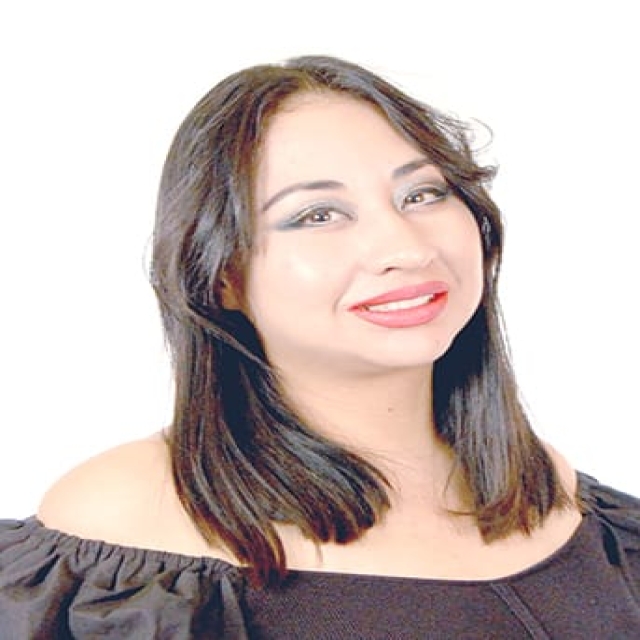 EZ Link Diana Reyna - @dianareynaboss Fundadora de marca europea en ...